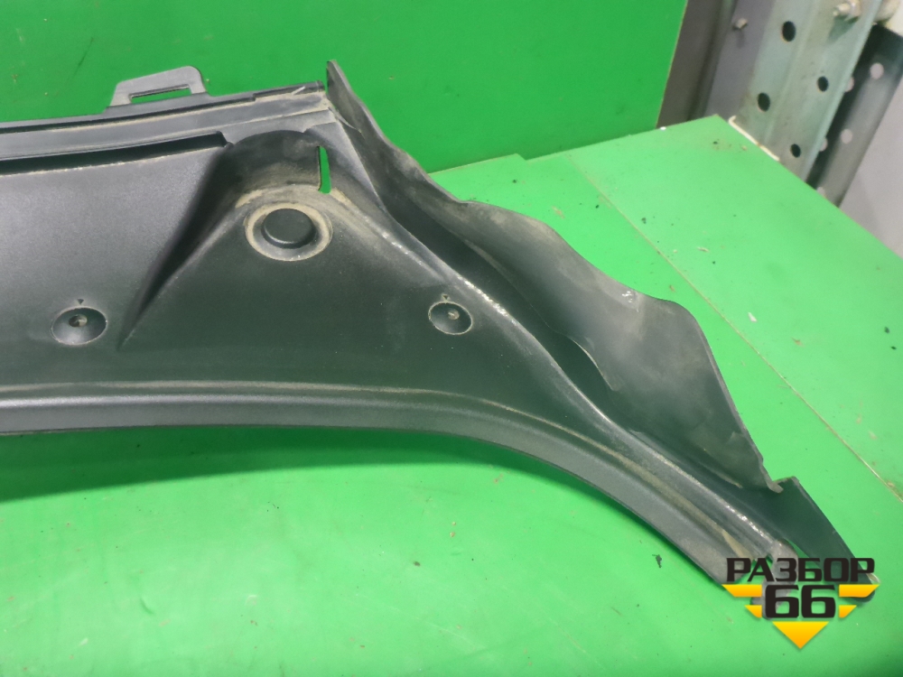 Решетка стеклоочистителей (51717258177) для BMW 3-серия F30/F31 с 2011г ...