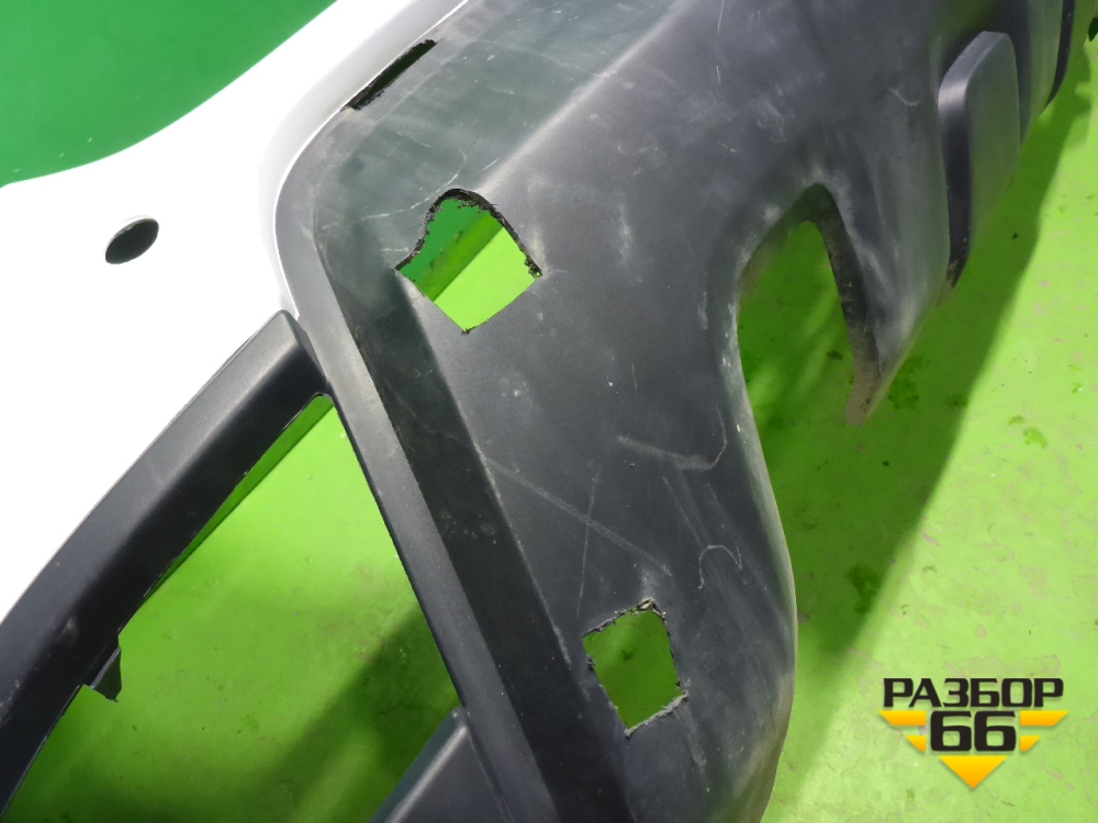 Бампер задний (после 2015г под парктроник) (850221057R) для Renault ...